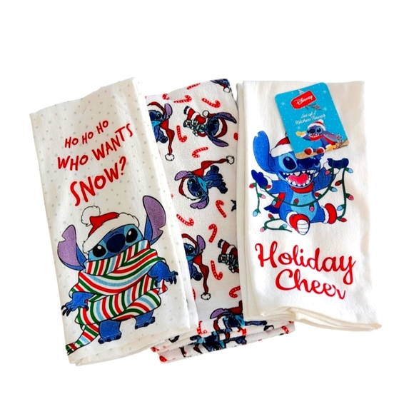 Disney | Kitchen | Nwt Disney Stitch Christmas Gift Set Of 2 Kitchen ...